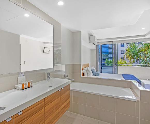 Coco Mooloolaba | Flight Centre